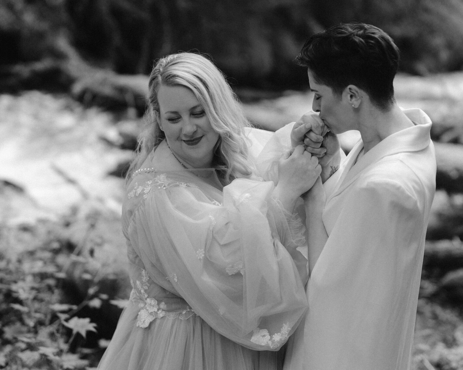 What is an Elopement: The Benefits of Eloping | cometobliss.com