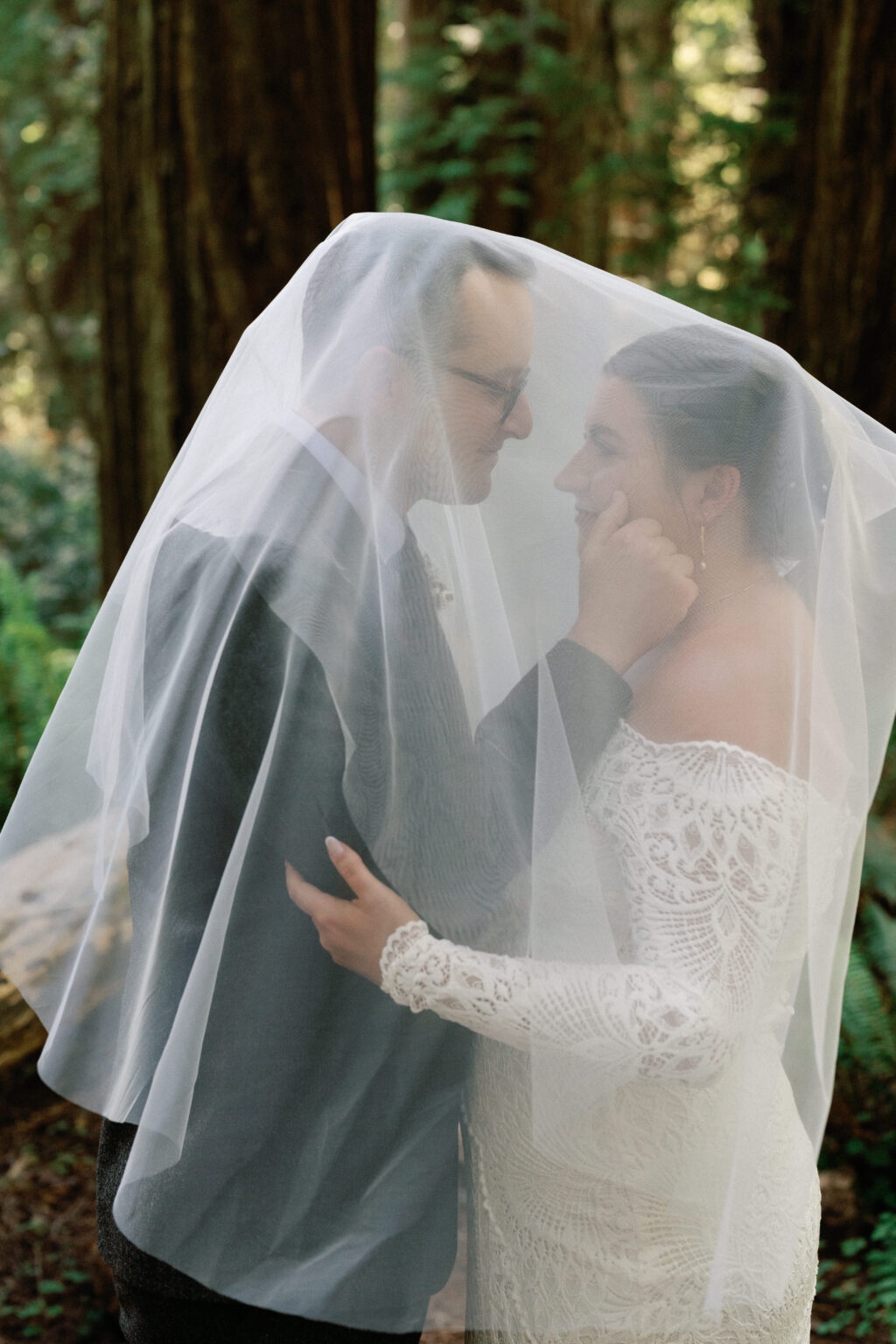 A Must-Know Oregon Wedding Venue: Crook Point