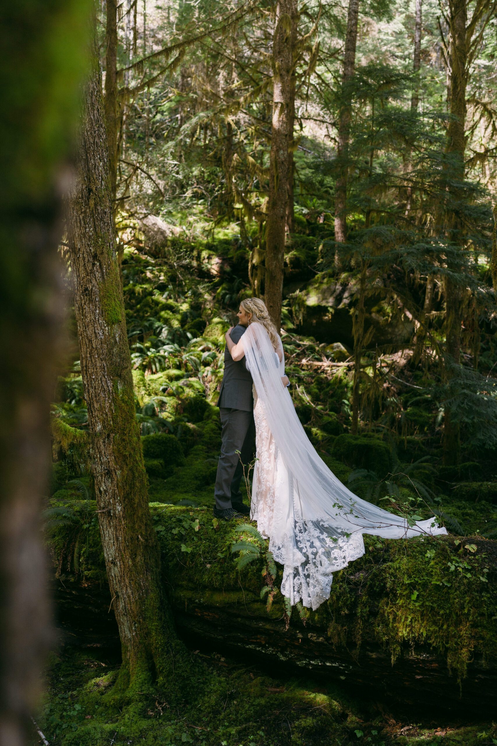 Luxury Elopement + Micro-Wedding Venues